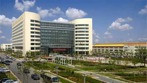 Quality CNC Lathe Machines & CNC Vertical Machining Center factory from ...